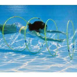 SLALOM HOOPS SWIM COURSE